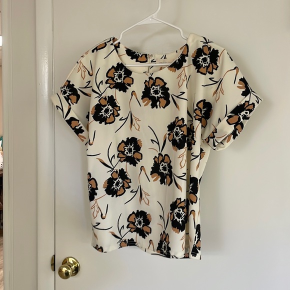 MELLODAY | Tops | Nwt Blouse | Poshmark